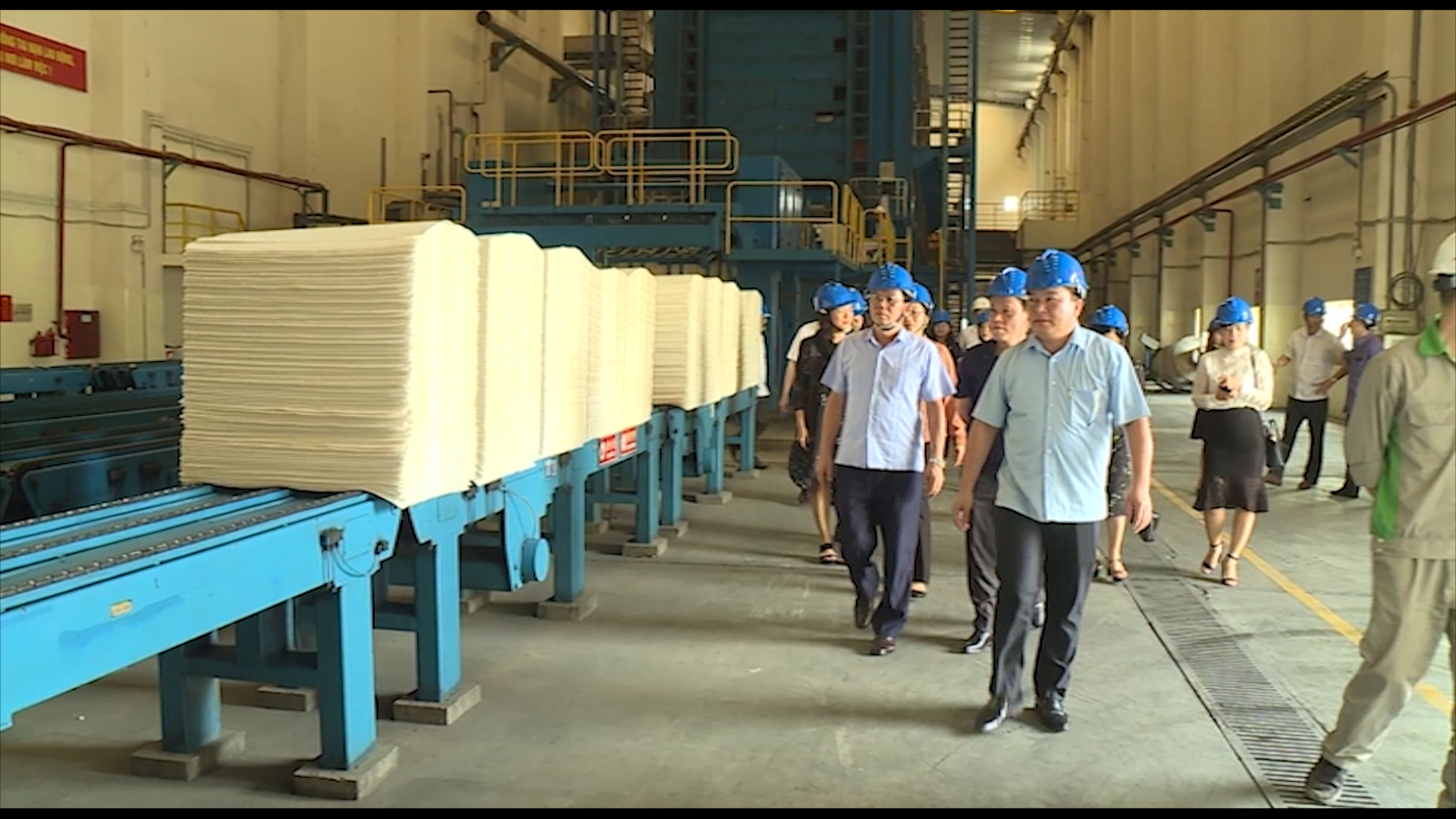 Đoàn công tác TW và HĐND các tỉnh trung du và miền núi Phía Bắc thăm ...